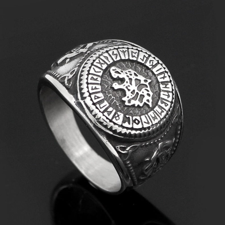 Odin's Wolf Ring | Viking-Store